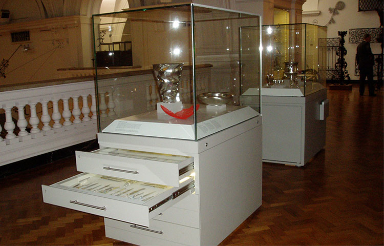 Victoria & Albert Museum – The Benbow Group